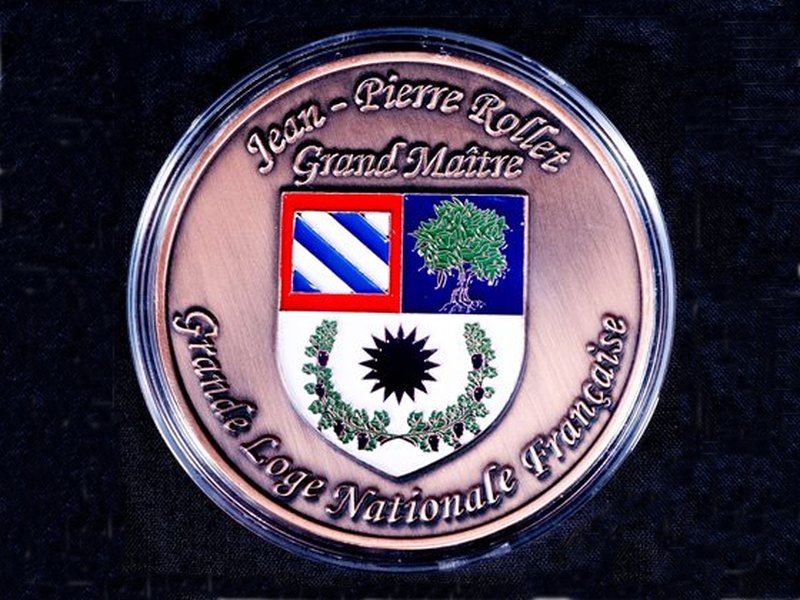 La médaille du Grand Maître Jean-Pierre Rollet - Hiram.be